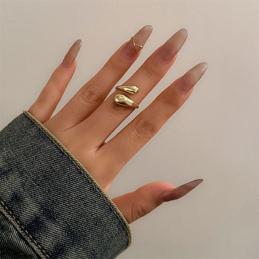 Adelaide Curved Elegance Ring – Adaline Bell